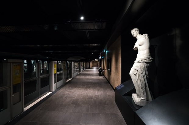 7 Most Beautiful Metro Stations in Paris